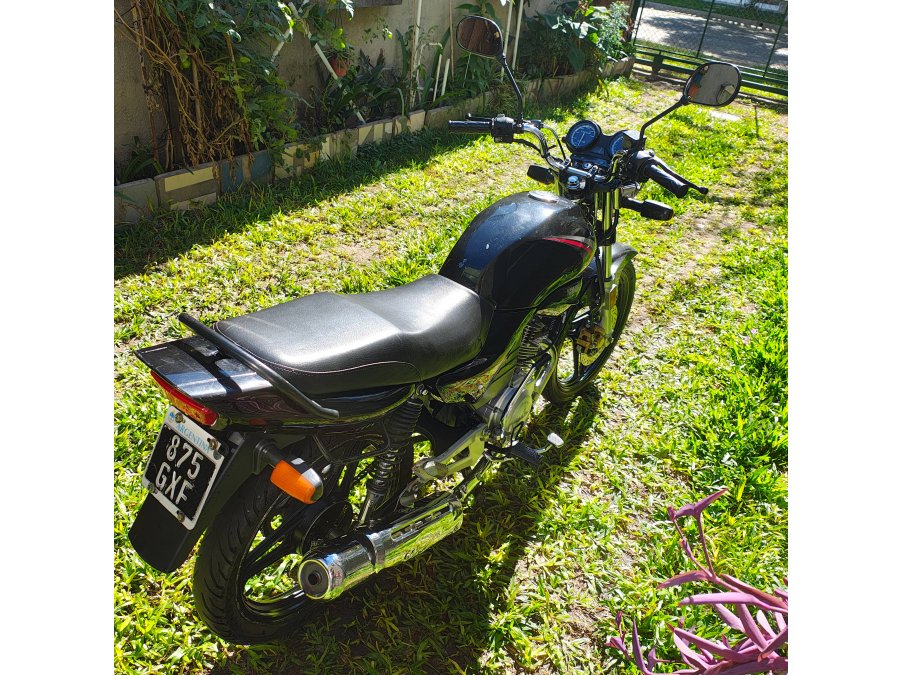 Yamaha YBR125ED - Clasionce | Fácil comprar, fácil vender