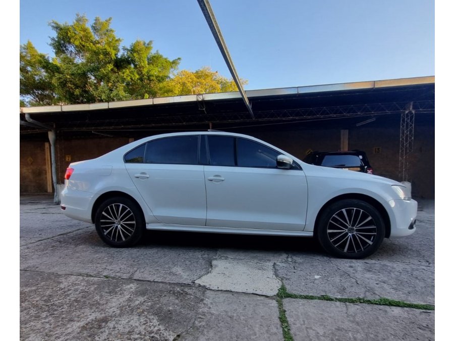 Volkswagen Vento TDI 2013 DSG - Clasionce | Fácil comprar, fácil vender