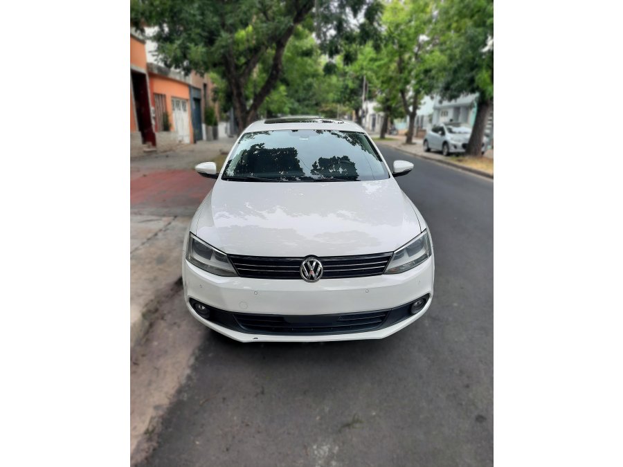 VOLKSWAGEN VENTO 2.5 170HP LUXURY TIP L/11 AÑO 2.011 - Clasionce ...