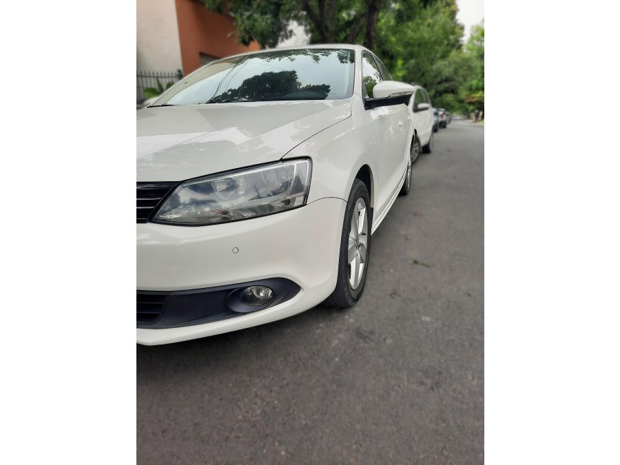 VOLKSWAGEN VENTO 2.5 170HP LUXURY TIP L/11 AÑO 2.011 - Clasionce ...