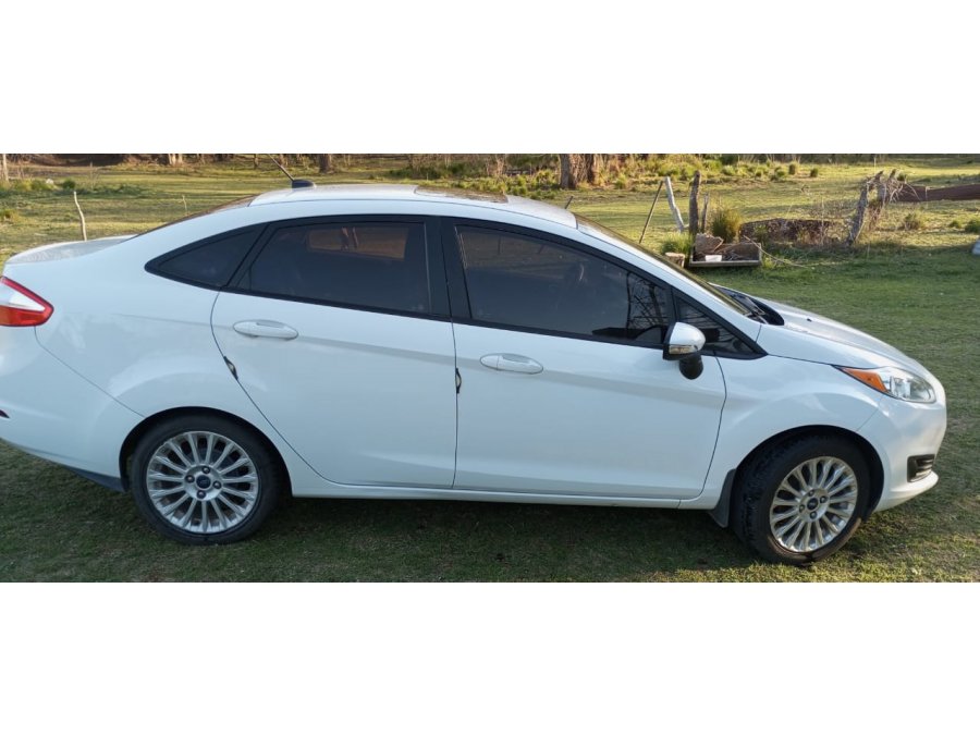 VENDO FIESTA KINETIC SEGUNDA MANO - Clasionce | Fácil comprar, fácil vender