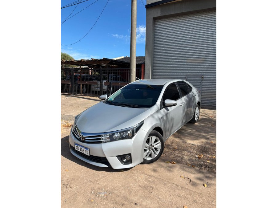 Corolla Xei Cvt 2017 - Clasionce | Fácil comprar, fácil vender
